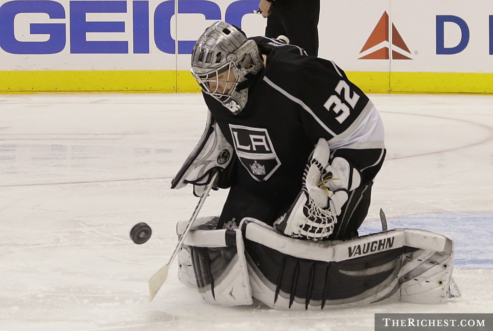 Jonathan Quick Stance